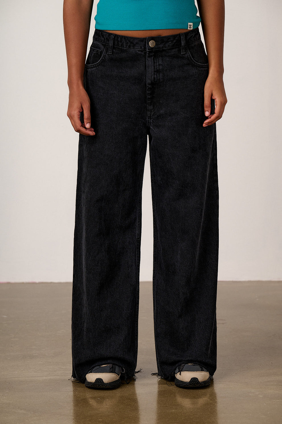 Carter - High Waisted Denim Jeans in Washed Black – Lucy & Yak