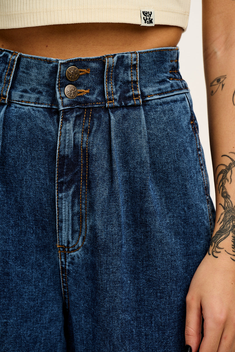 Addison - Denim Jeans in Mid Wash Blue – Lucy & Yak