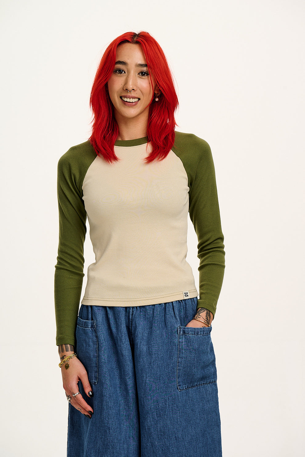 Avi - Long Sleeve Raglan T-Shirt in Khaki & Cream – Lucy & Yak