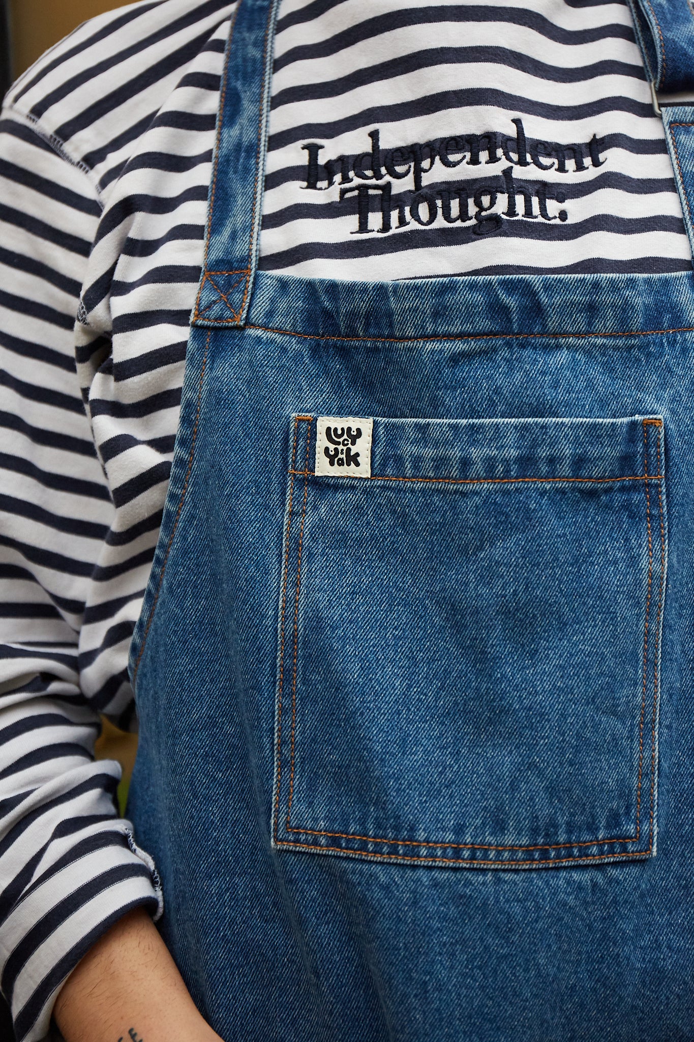 Ada - Denim Apron in Mid Wash Blue – Lucy & Yak