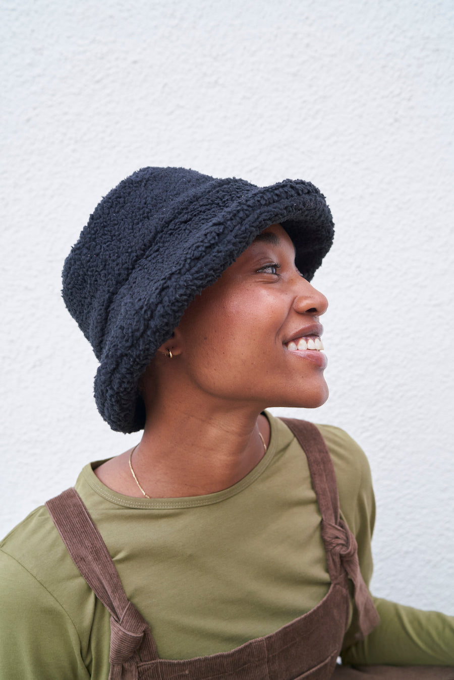 Travis - Borg Fleece Bucket Hat in Black – Lucy & Yak